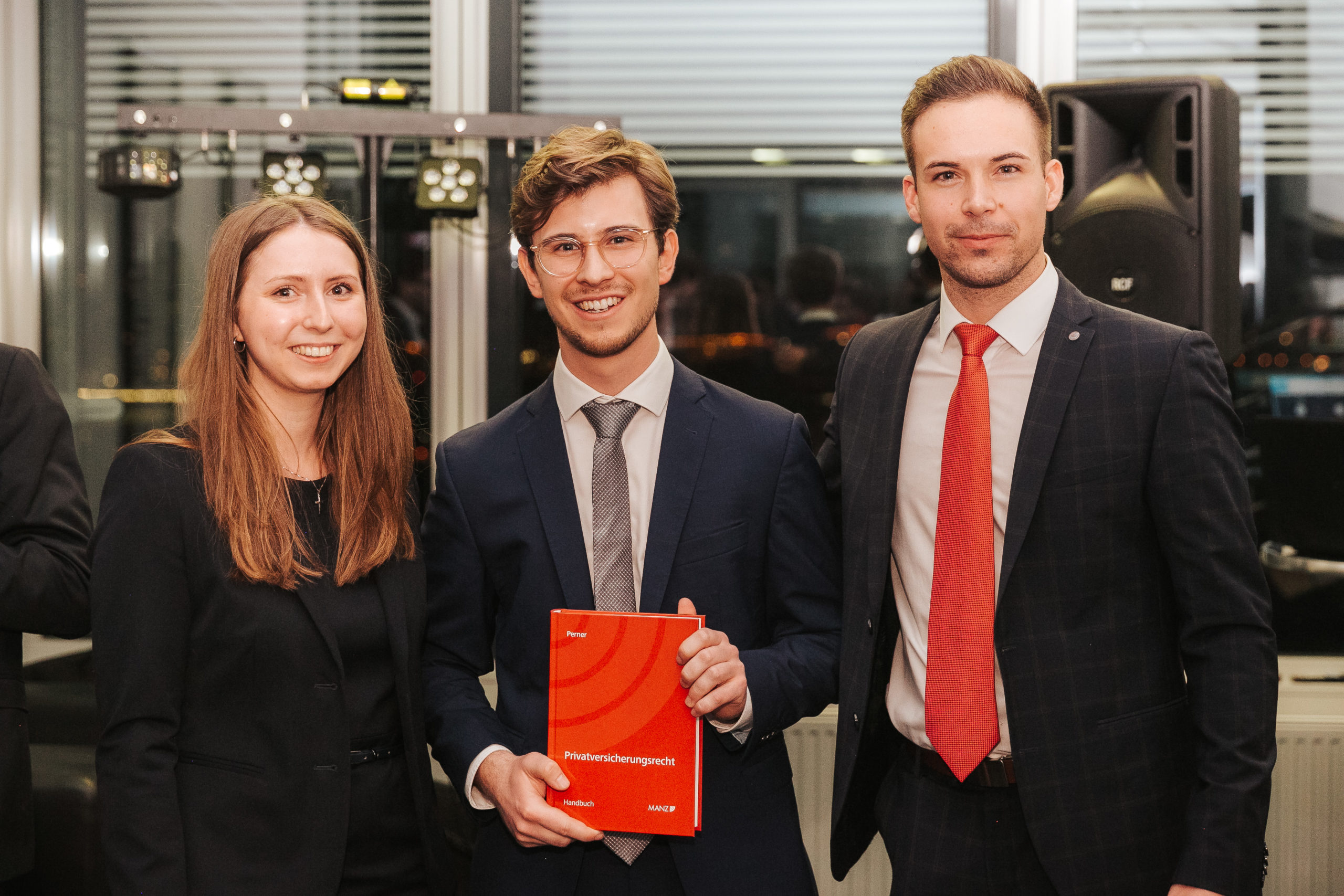 bpv Hügel | Moot Court Civil Law: Special award for team of bpv Huegel